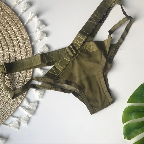 Victoria's Secret | Intimates & Sleepwear | Victorias Secret Crossover ...
